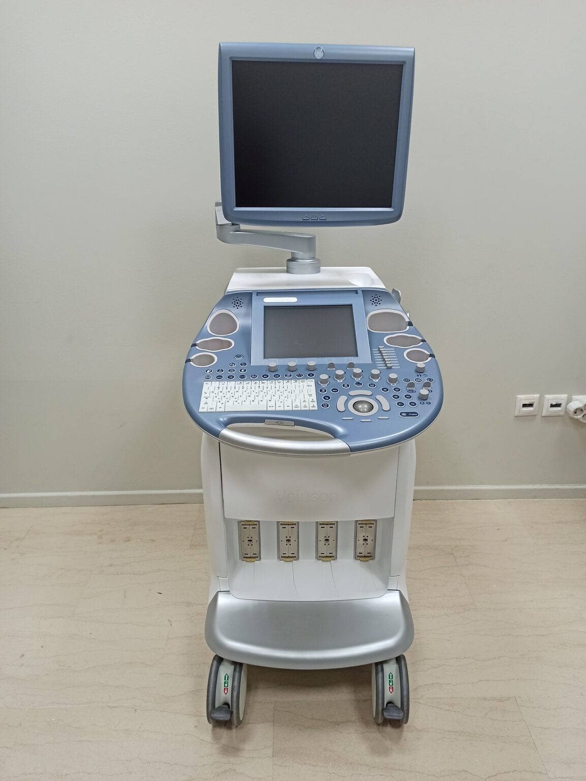 Dormed Hellas – GE Voluson E6 - Refurbished Ultrasound 2014